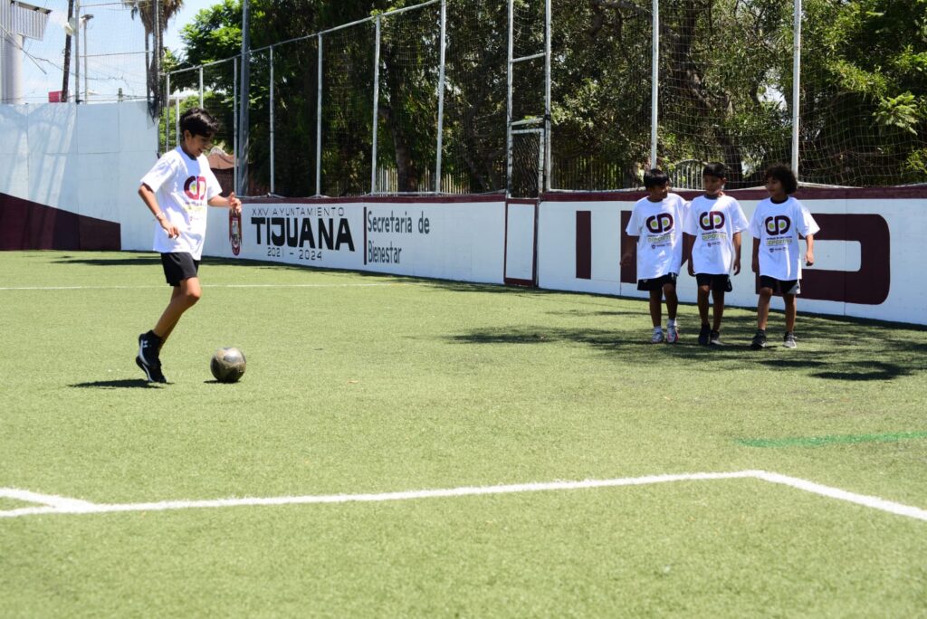 REINAUGURAN CANCHA DE FUTBOL RÁPIDO EN DEPORTIVO REFORMA – BC Reporteros