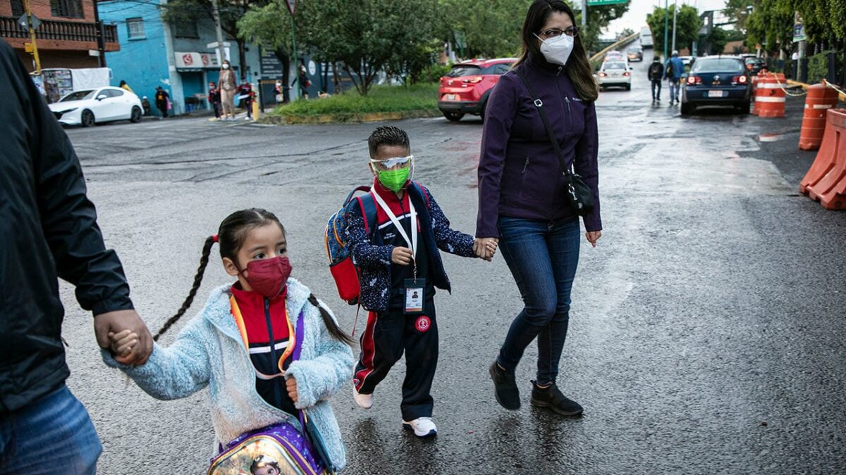 Regreso a clases 2023: ¿Cuánto cuesta surtir la lista de útiles ...